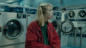 Lirik Terjemahan dan Makna Lagu Prom Queen dari Beach Bunny